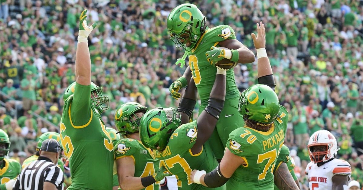 Oregon football vs. Oregon State live game updates: Ducks bludgeon ...