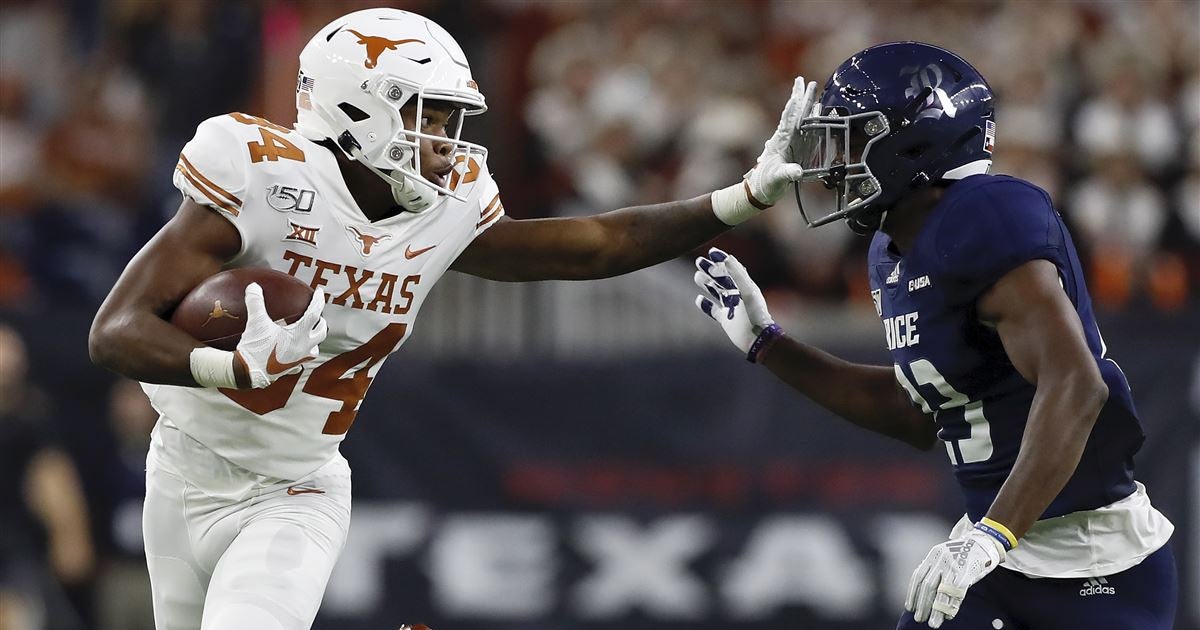 Texas WR Kennedy Lewis returning to program for summer workouts
