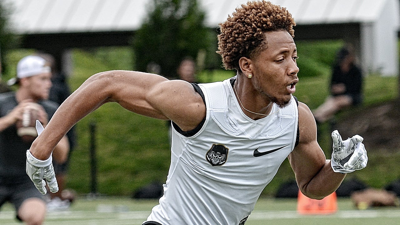 Recruiting Spotlight: Jalen Hall