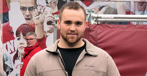 Indiana adds offensive lineman Nick Linder