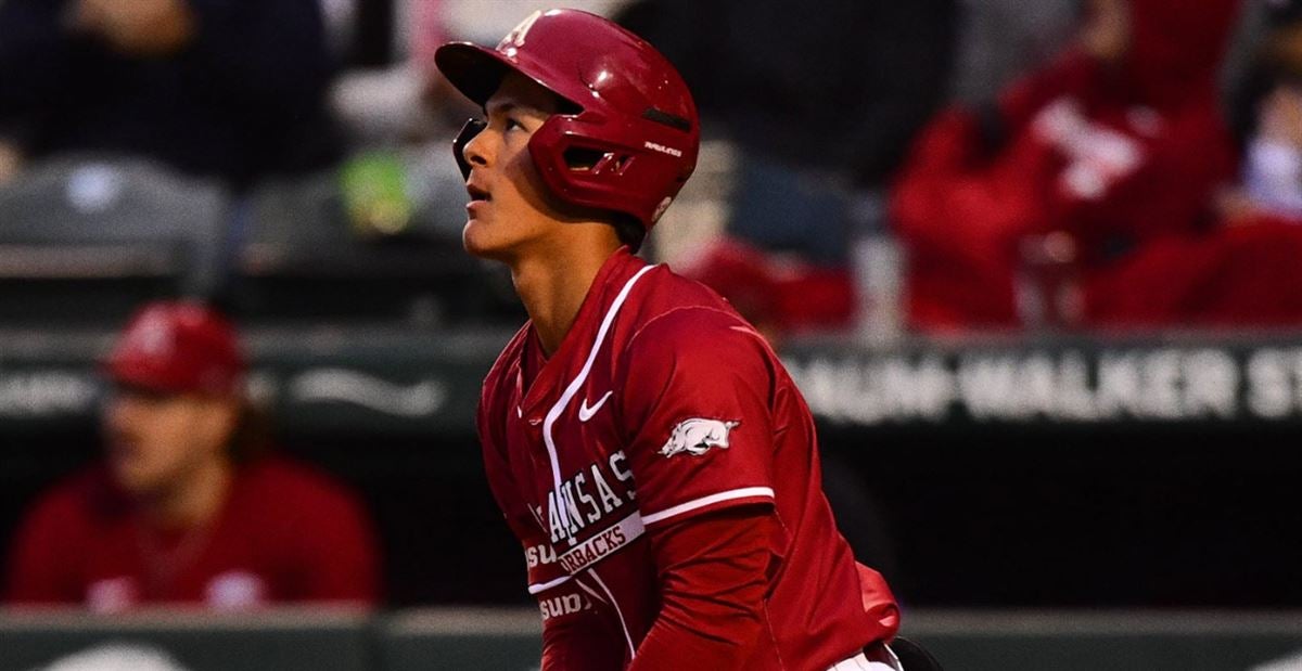 Arkansas bats stay on fire in cold conditions in win over Arkansas ...