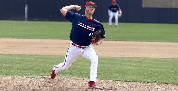 Fresno State falls 9-6 to UCSB in regional opener, faces elimination game