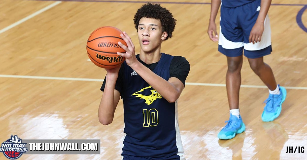 Nate Ament Shows Hubert Davis His Intriguing Skillset