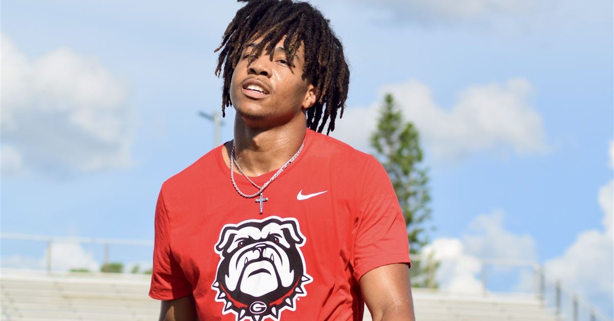Future Dawg Watch: Georgia DB commit stars at QB, WR commit breaks out ...