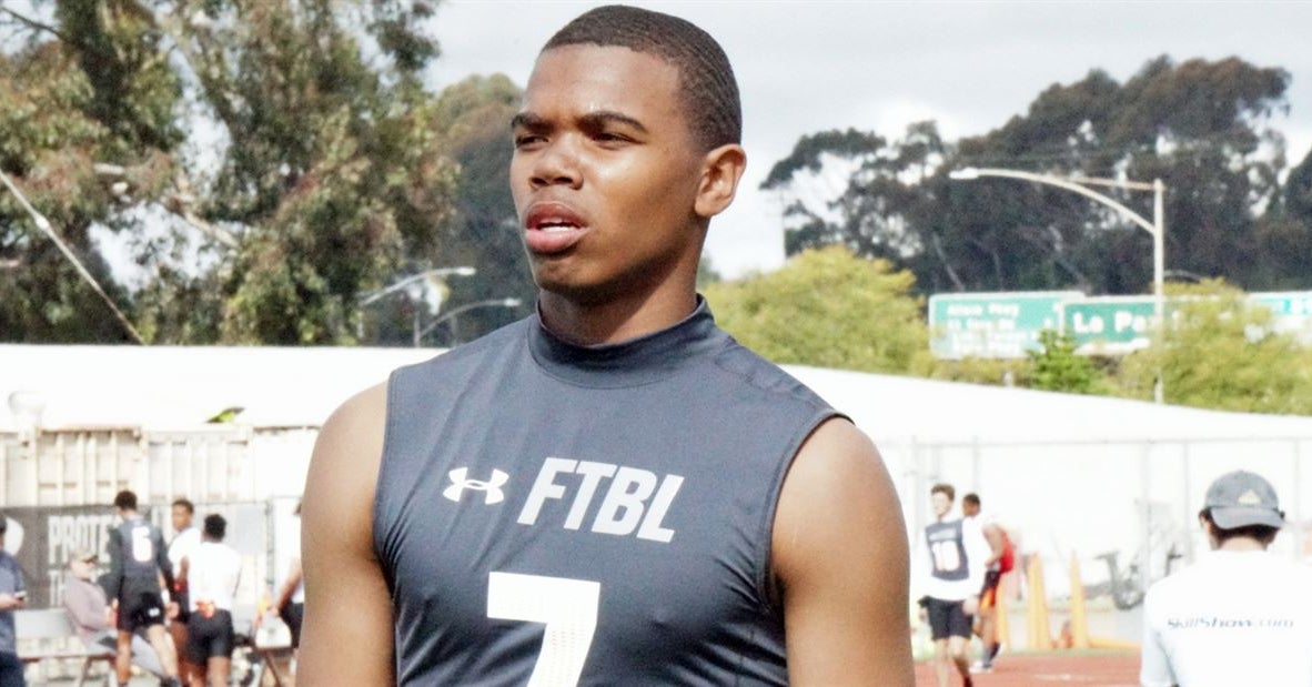 Video of QB Prospect Doug Brumfield at Los Angeles Under Armour