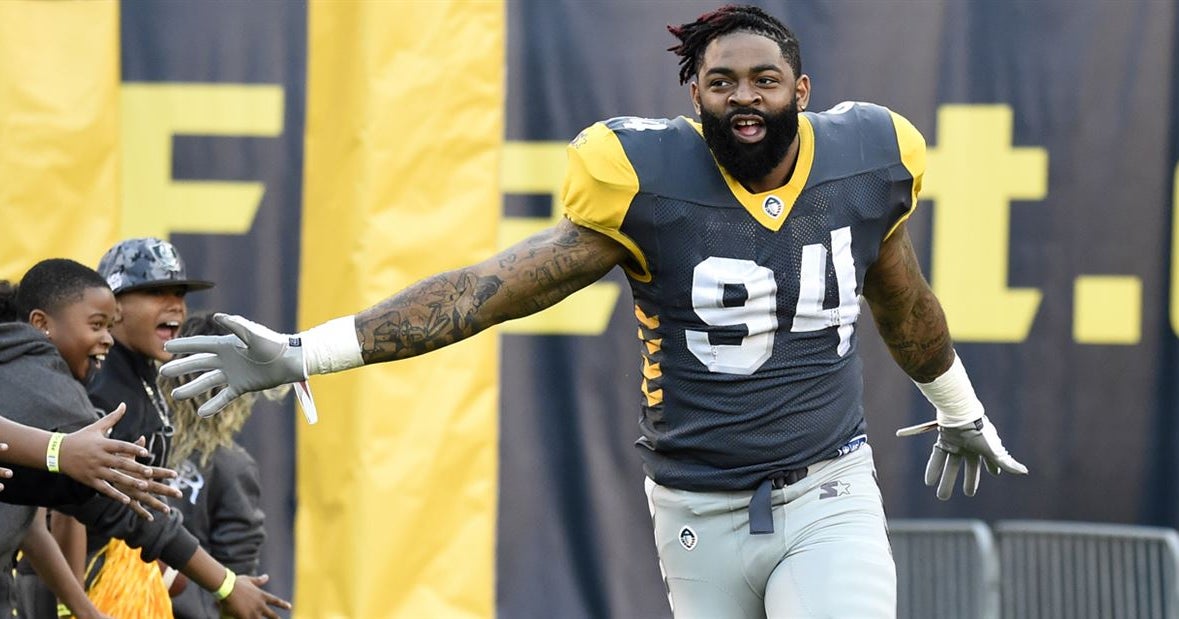 Damontre Moore to return to the NFL after AAF success