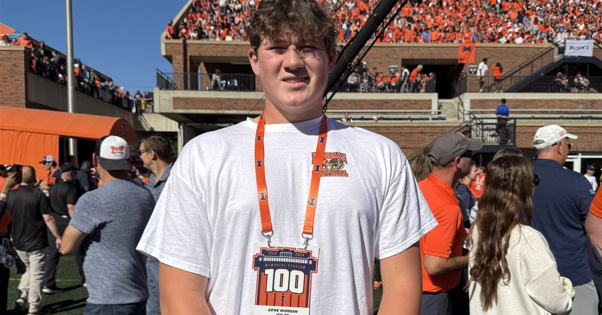 Three-star 2026 Hinsdale Central OL Gene Riordan impressed with Illini ...