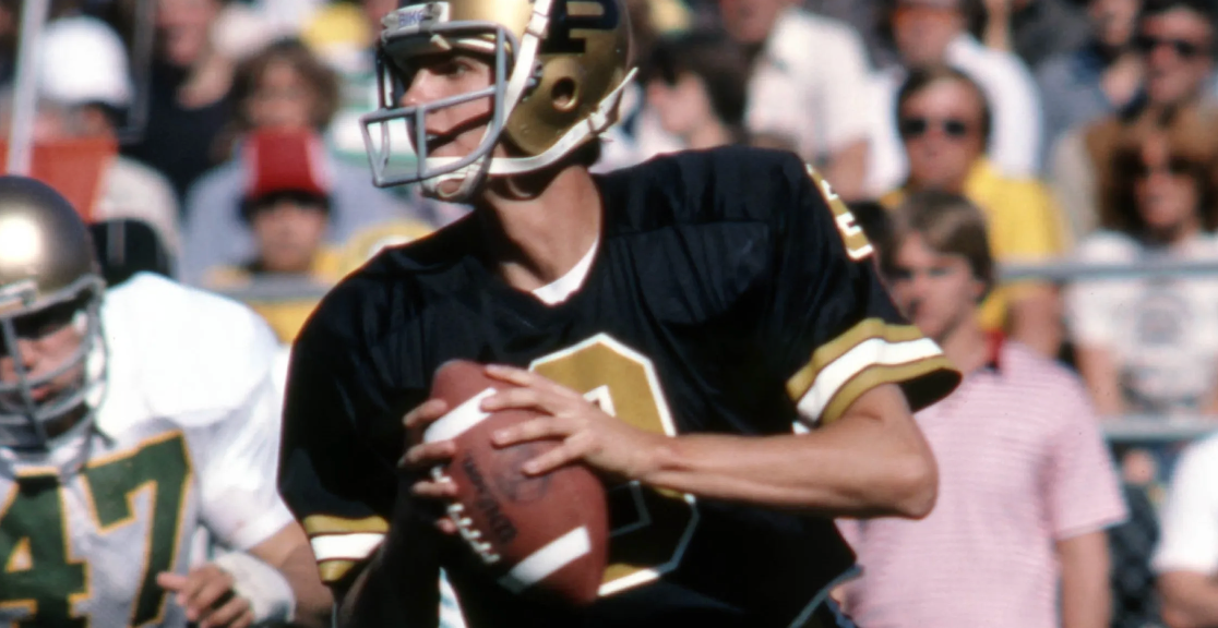 The quarterbacks with the most career interceptions in college football ...