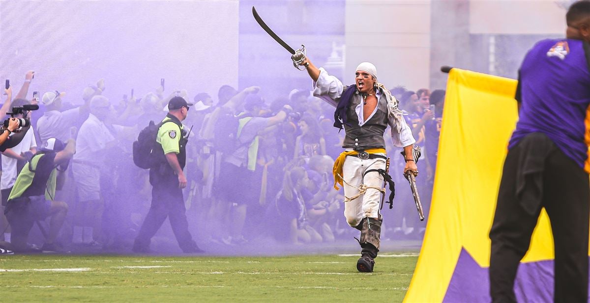 AD Jon Gilbert addresses ECU’s 0-3 start with letter to fans