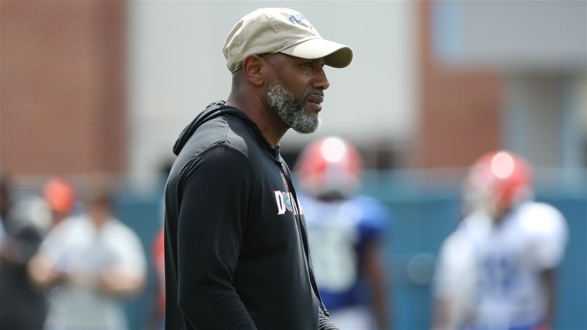 Following promotion, Corey Raymond aiming to build cohesion in UF secondary