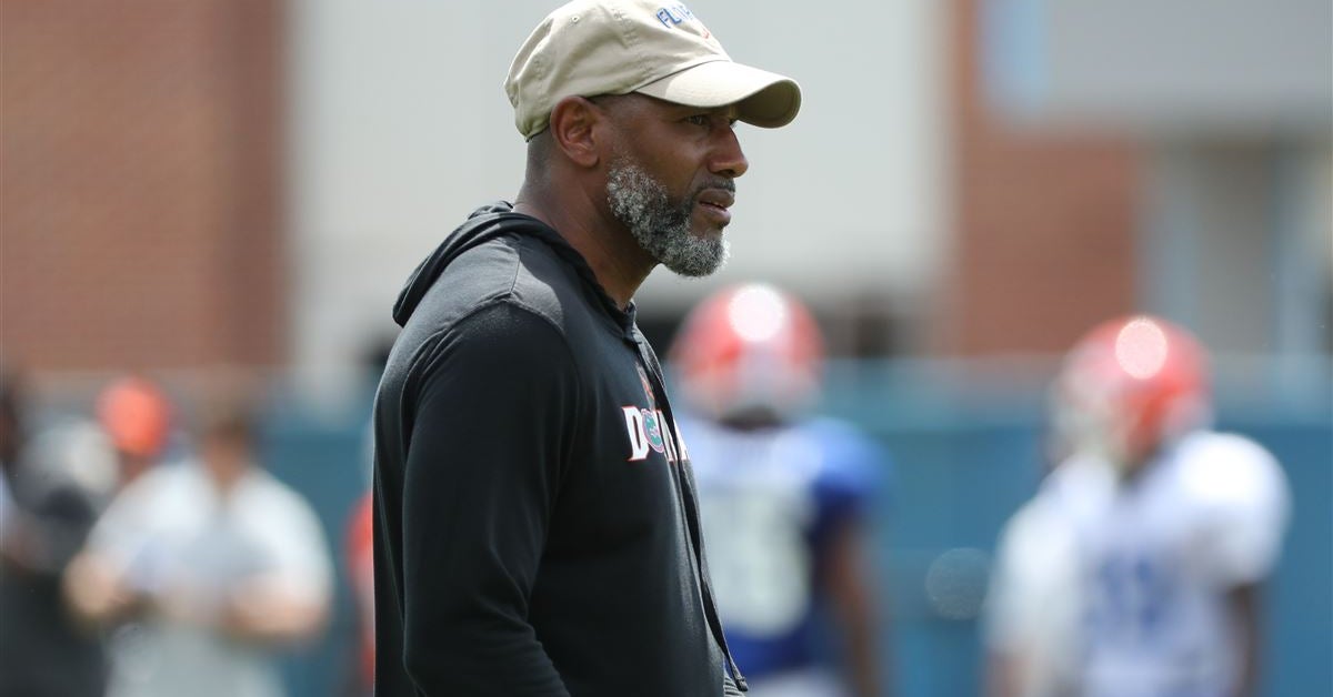 Following promotion, Corey Raymond aiming to build cohesion in UF secondary