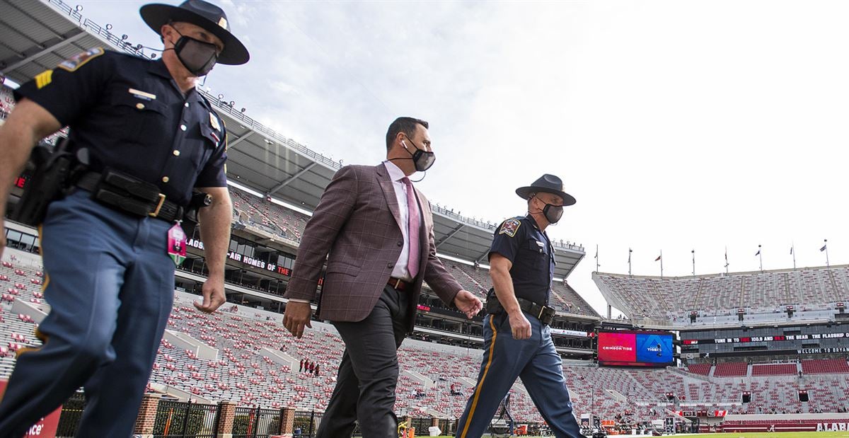 Steve Sarkisian, Texas hire Taylor Searels as director of recruiting ...