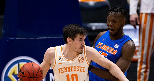 John Fulkerson announces return to Tennessee basketball