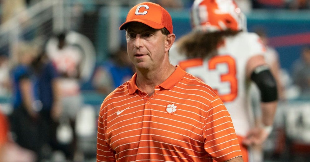 College football coaching grades: Brian Kelly, Dan Lanning, Dabo ...