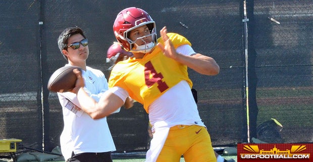 USC QB coach Luke Huard evaluates Husan Longtreet's training camp progress