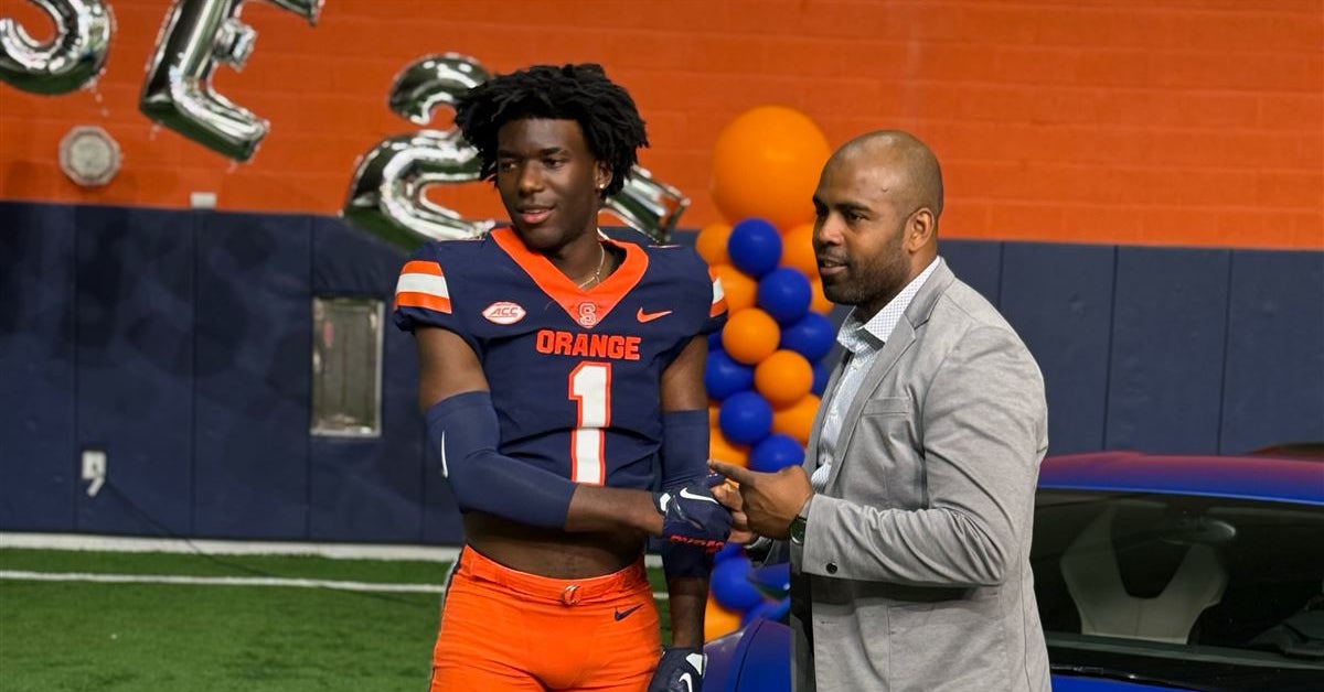 Gabe Daniels puts Syracuse on top following official visit