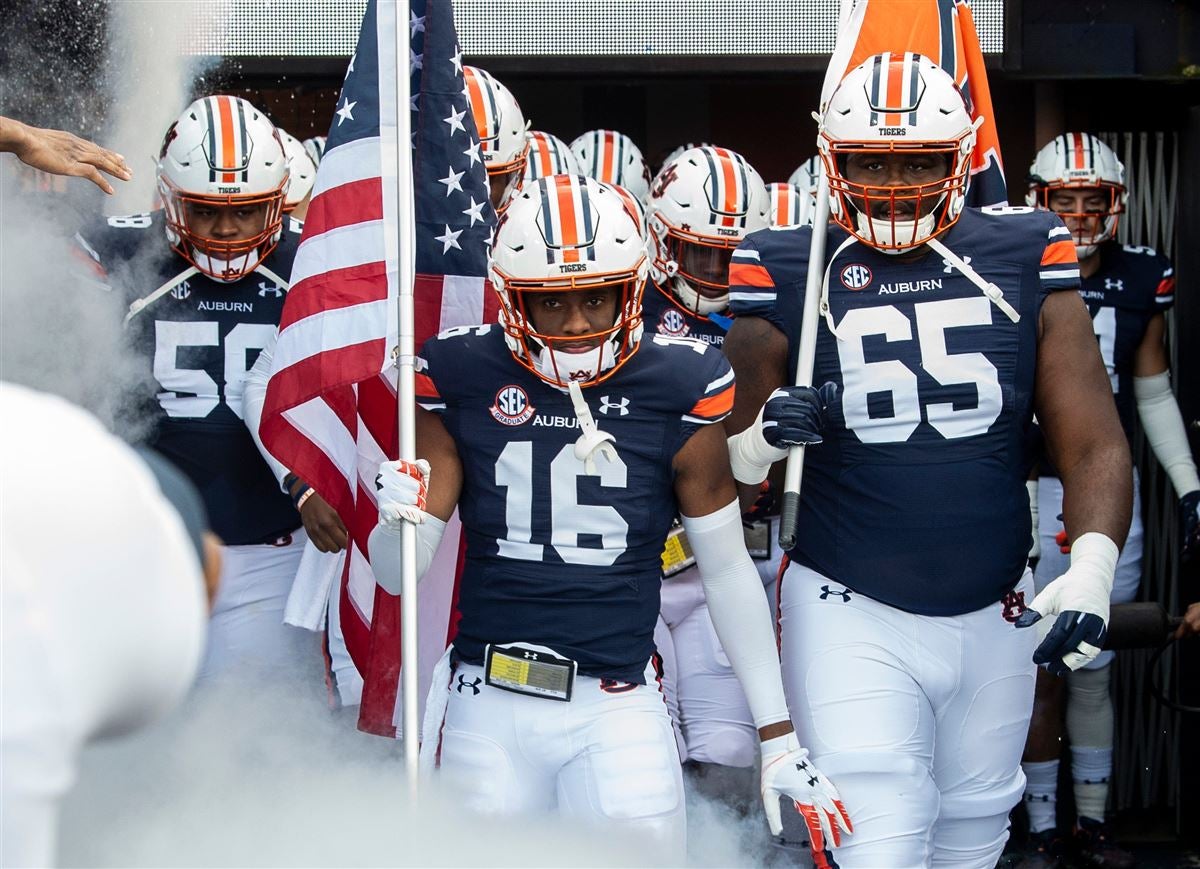 Jordan-Hare Stadium gives Auburn players 'superpowers,' Alabama players say