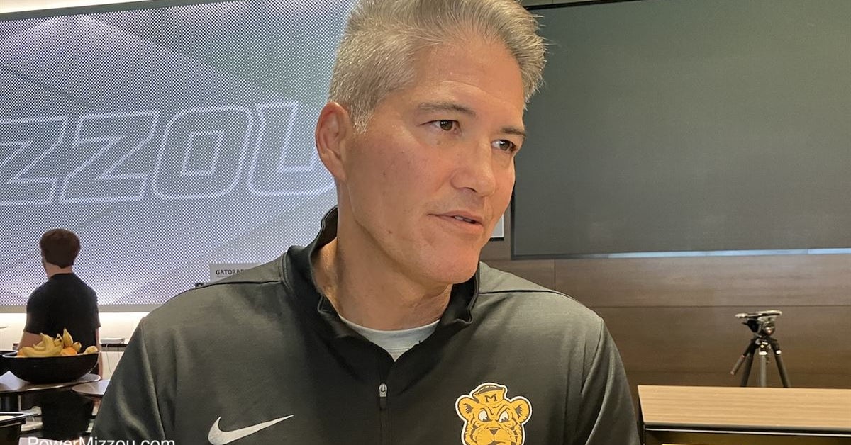 Missouri football extends the contract of defensive coordinator Corey ...