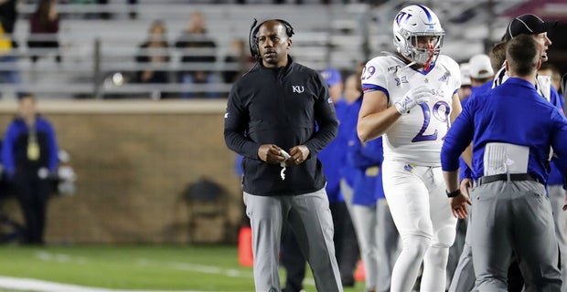 Texas Tech wide receivers coach Emmett Jones set to accept same ...