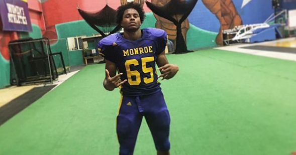 DE Niadre Zouzoua emerging as rising JuCo prospect DE Niadre Zouzoua emerging as rising JuCo prospect