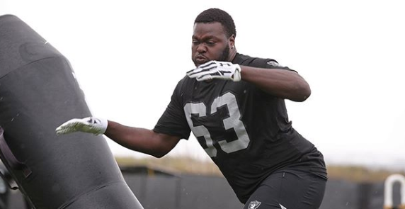 Last Chance U star Ronald Ollie cut by Raiders on Hard Knocks