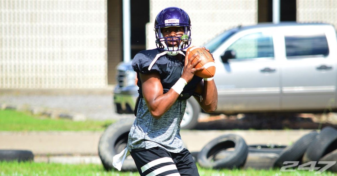 What Tate Wallis and UNT see in transfer QB Amani Gilmore