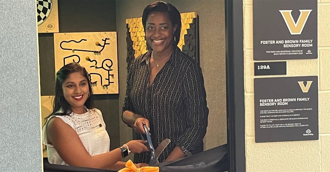 Vanderbilt athletic director Candice Storey Lee cuts ribbon on new ...