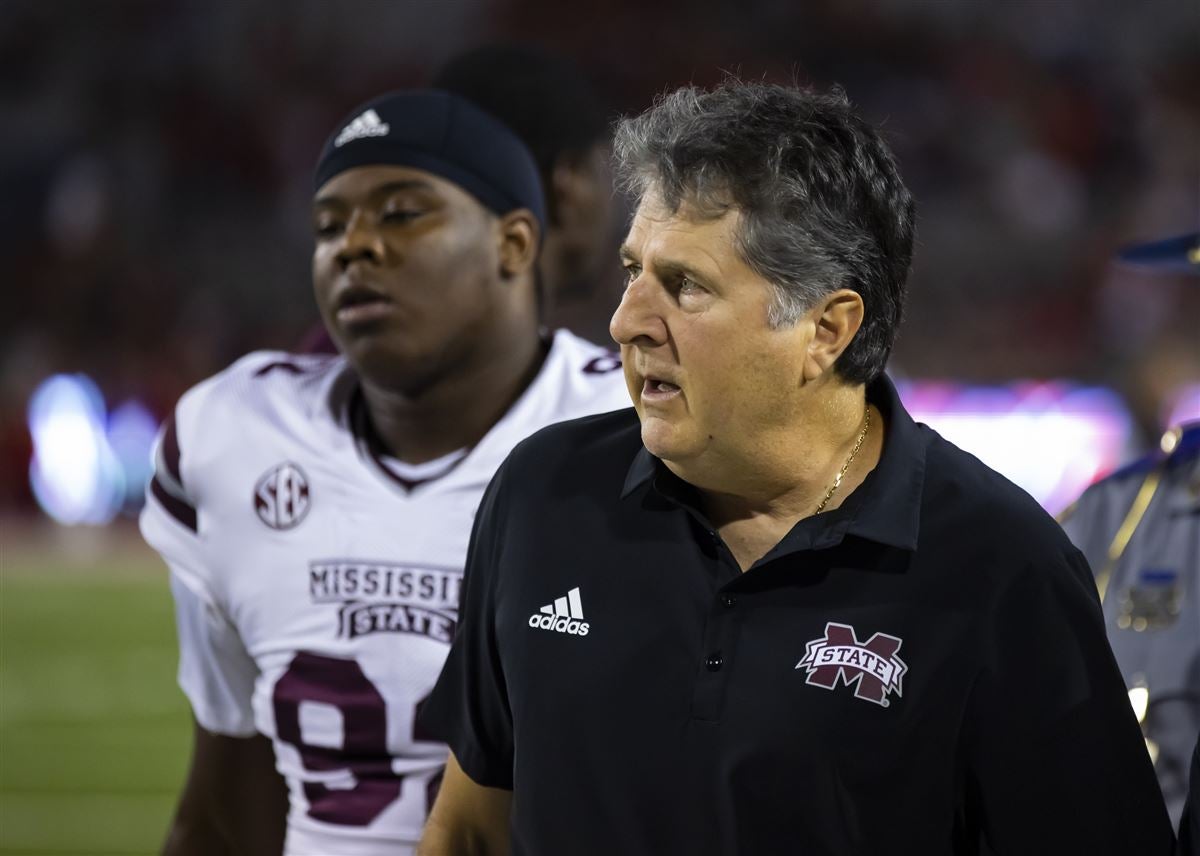 Georgia head coach Kirby Smart shares heartfelt message following death ...