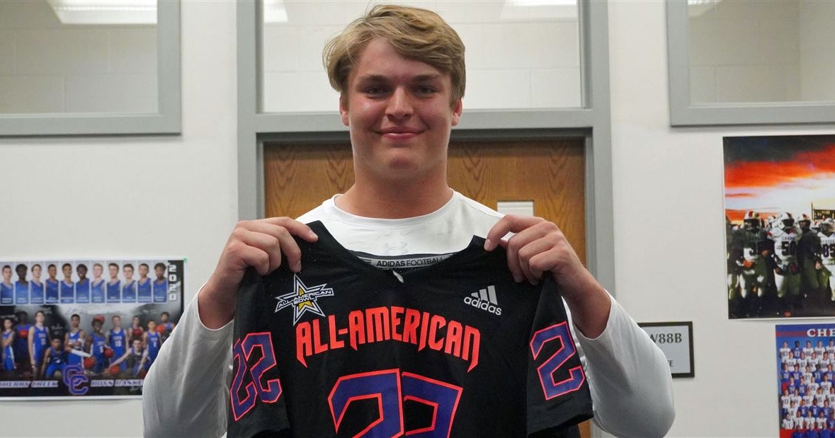 Ohio State commit George Fitzpatrick receives All-American Bowl jersey