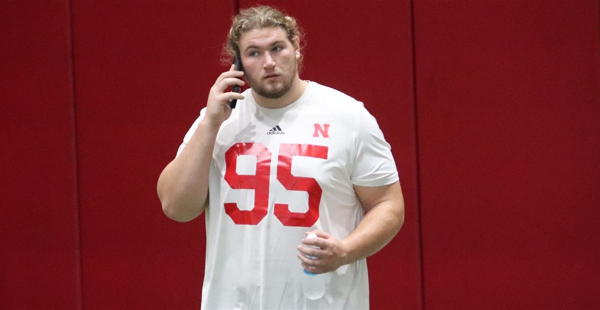Husker O-lineman enters portal