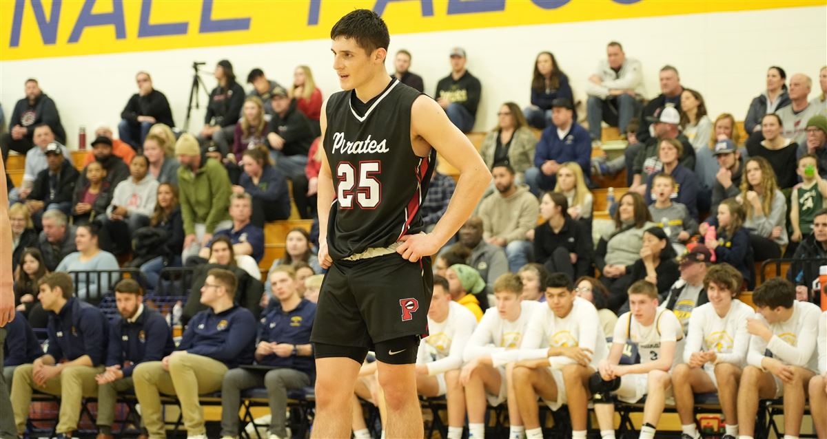 Highlights: Nick Janowski leads Pewaukee to a win at Whitnall