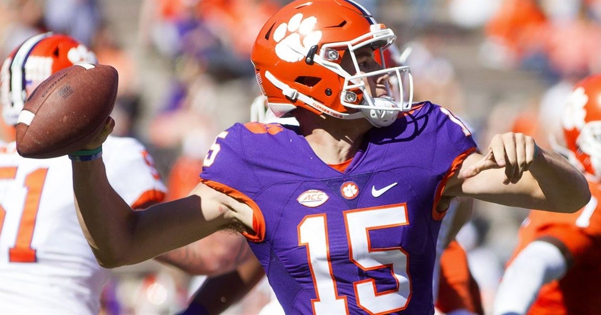 New school emerges for Clemson QB transfer Hunter Johnson