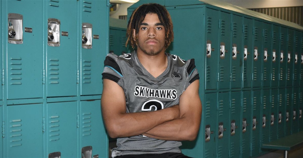 Pac-12 battle brewing for Donavyn Pellot