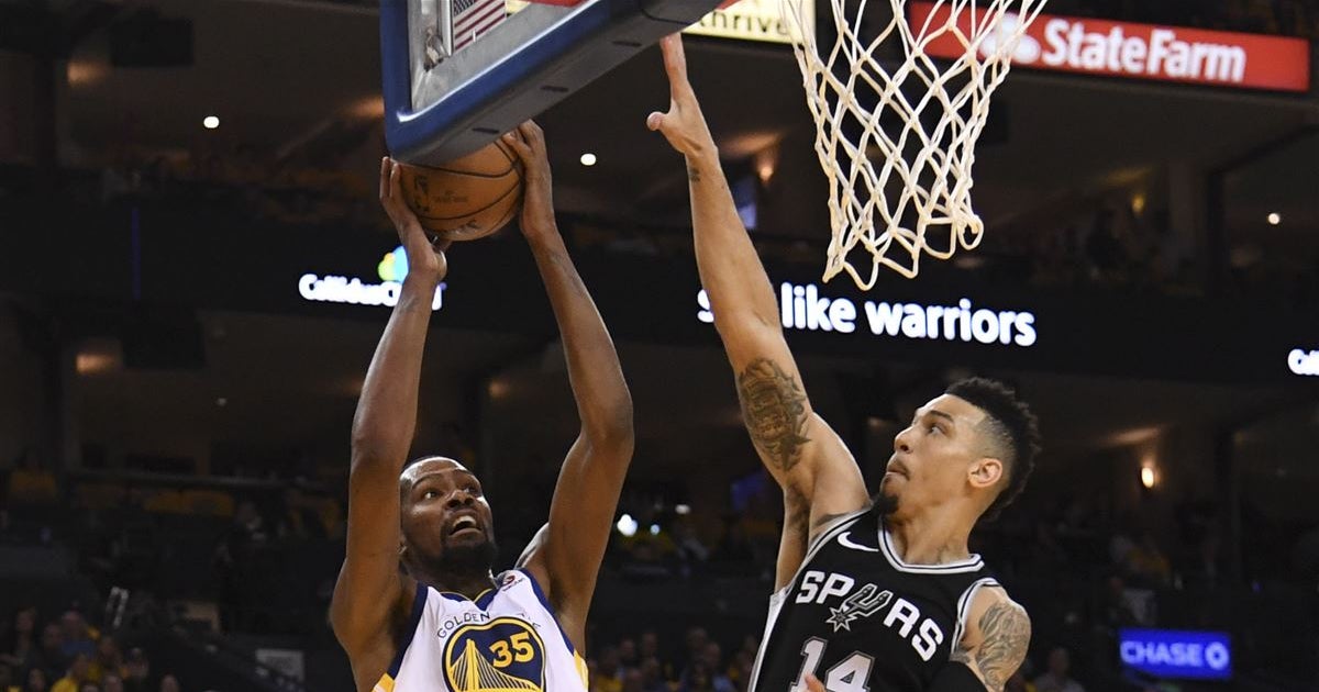 Kevin Durant isn't worried about his three-point shots