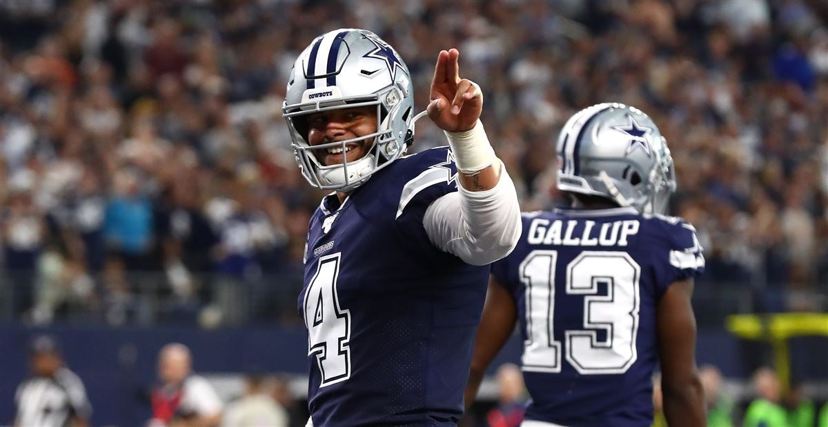 Dak Prescott's father reacts to son's new contract with Dallas Cowboys