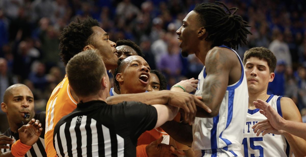 Vols challenging Tobe Awaka 'to be that enforcer' he was against Kentucky