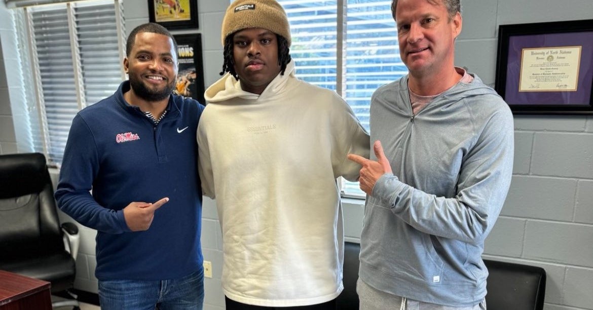 Four-star defensive lineman and Ole Miss commit Andrew Maddox, others ...