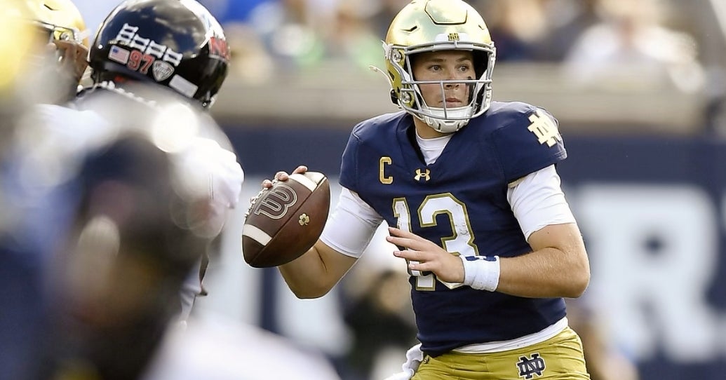 Notre Dame QB Riley Leonard injured posterior labrum against Northern ... Notre Dame QB Riley Leonard injured posterior labrum against Northern ...