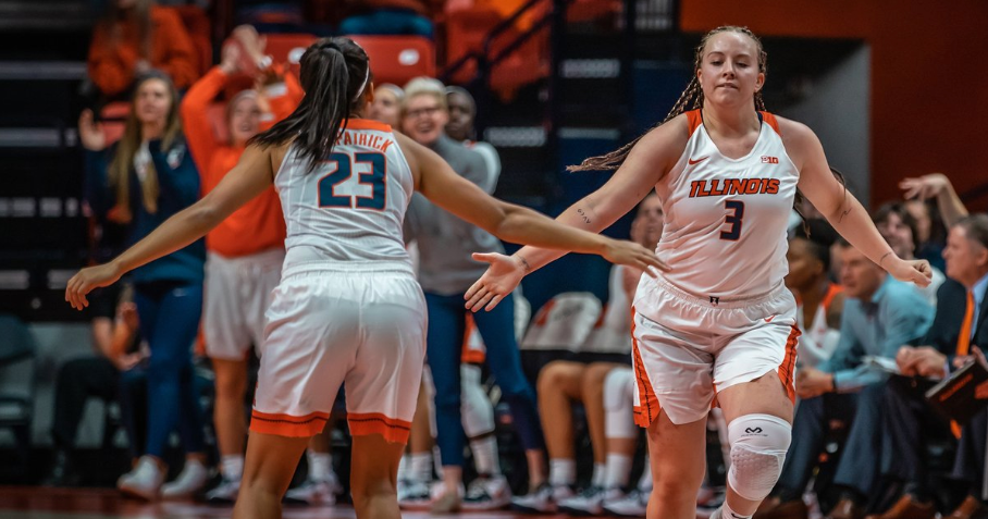 Depth helps Illini women end long losing streak, win opener