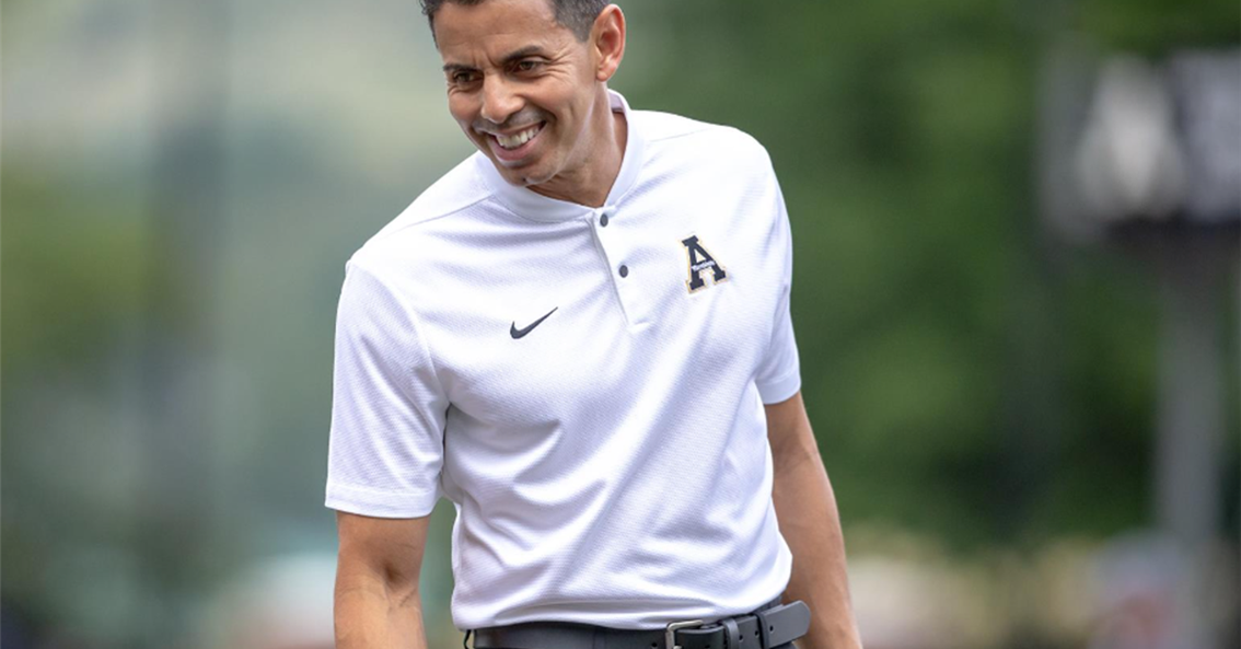 FRANK PONCE BACK TO CALL PLAYS AT APP STATE