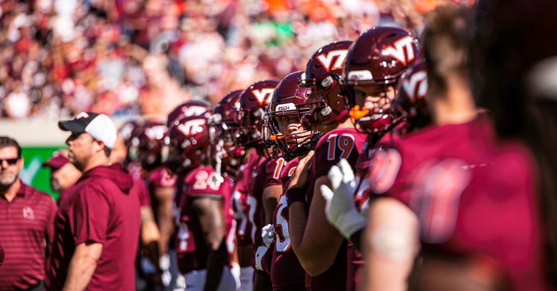 Drones impressed with Johnny Garrett filling in for injured Xavier ...