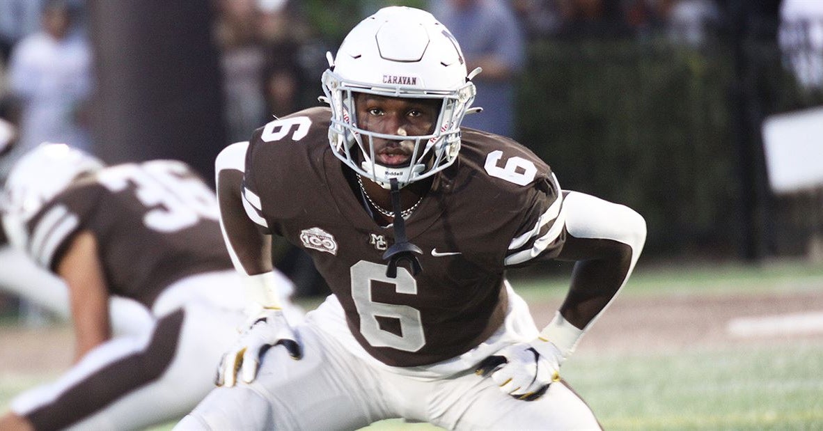 Darrion Dupree leads rivalry win, solid with Badgers despite new interest