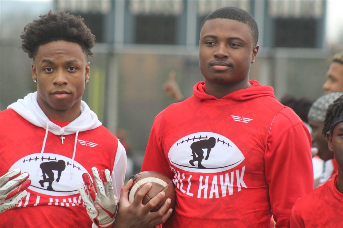 Memphis lands in top two for local three-star quarterback Tevin Carter