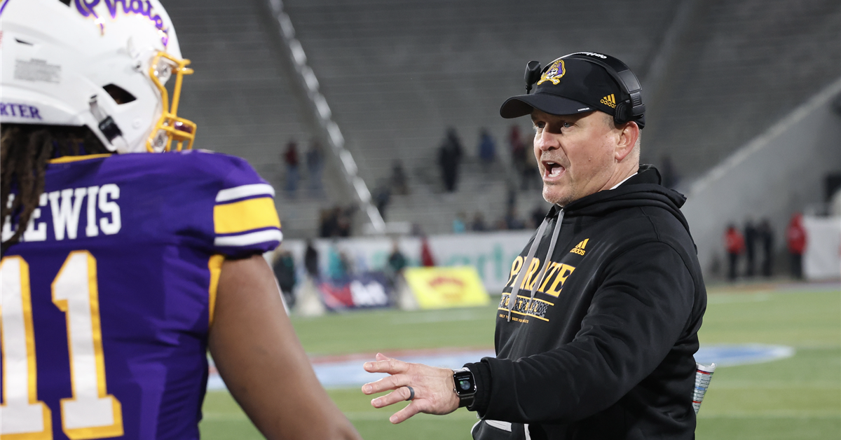 Michigan vs. ECU: Pirates coach Mike Houston previews Wolverines, Jim ...