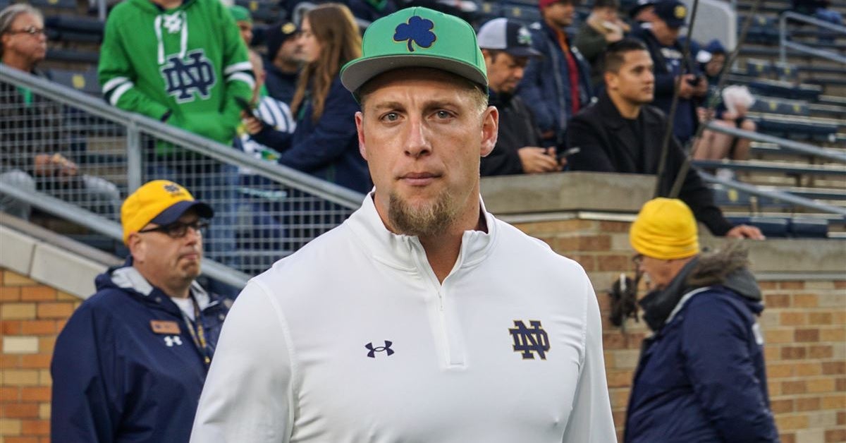 Everything Notre Dame Linebackers Coach Max Bullough Said on Sunday ...