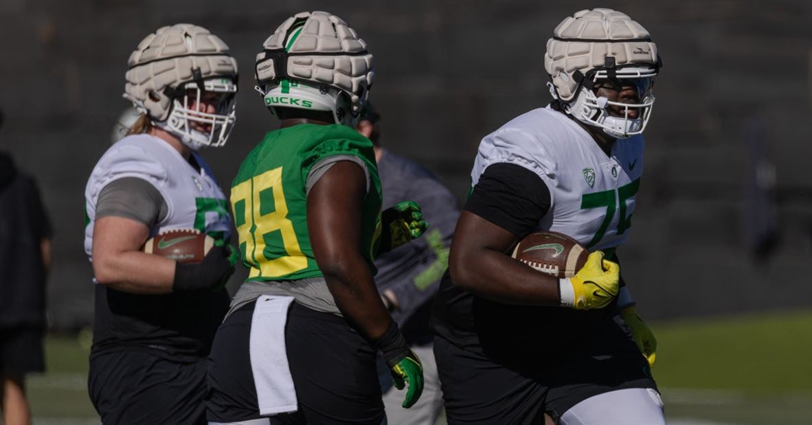 Photos from Oregon's second day of spring football practice