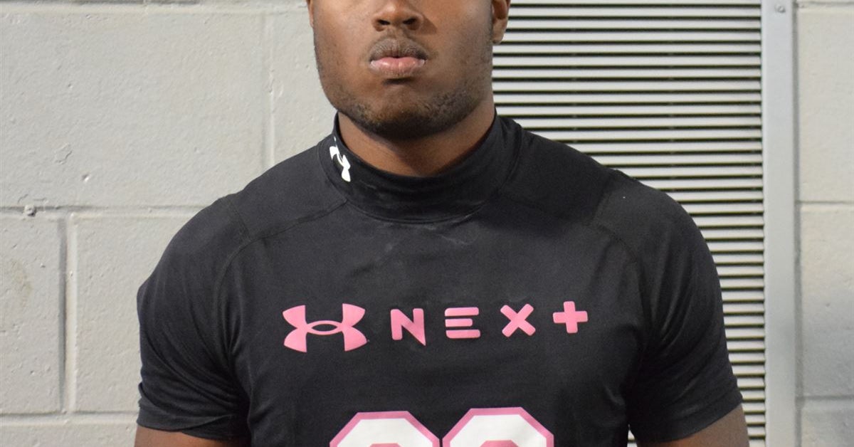 Four-star EDGE Javion Hilson talks Gators offer, wants to trip to UF