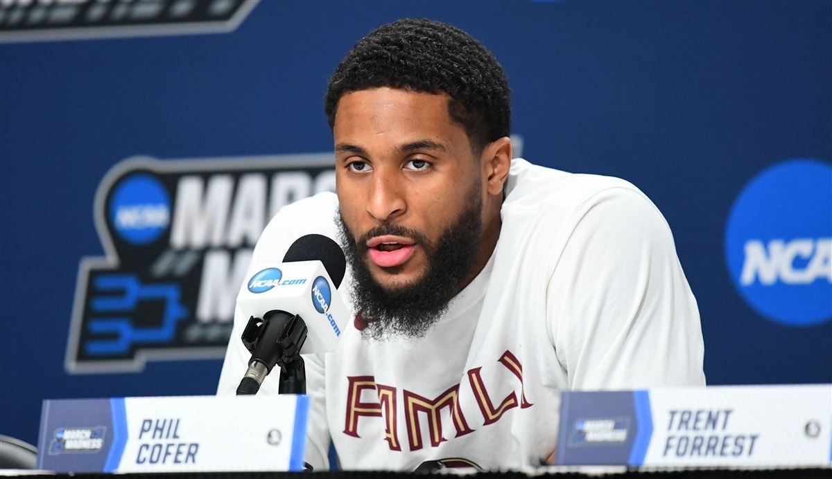 Phil Cofer thanks fans for support after father's passing