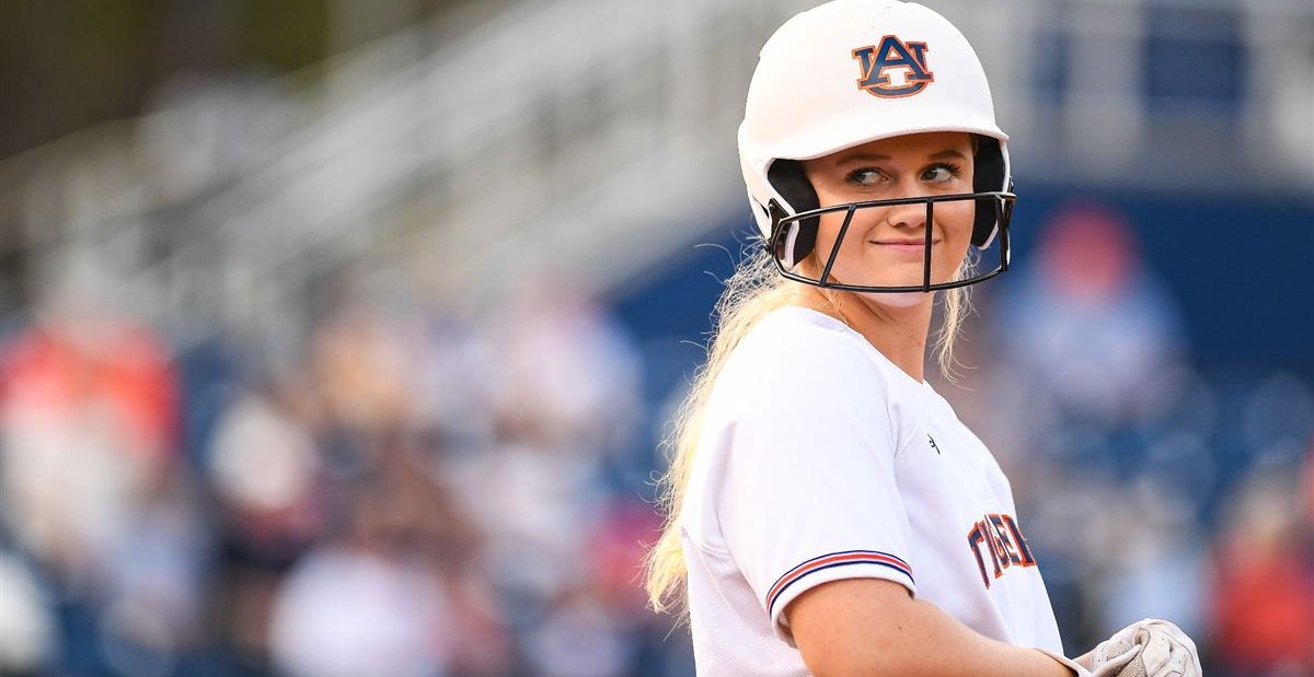 Auburn softball team falls with a thud in series finale at Ole Miss