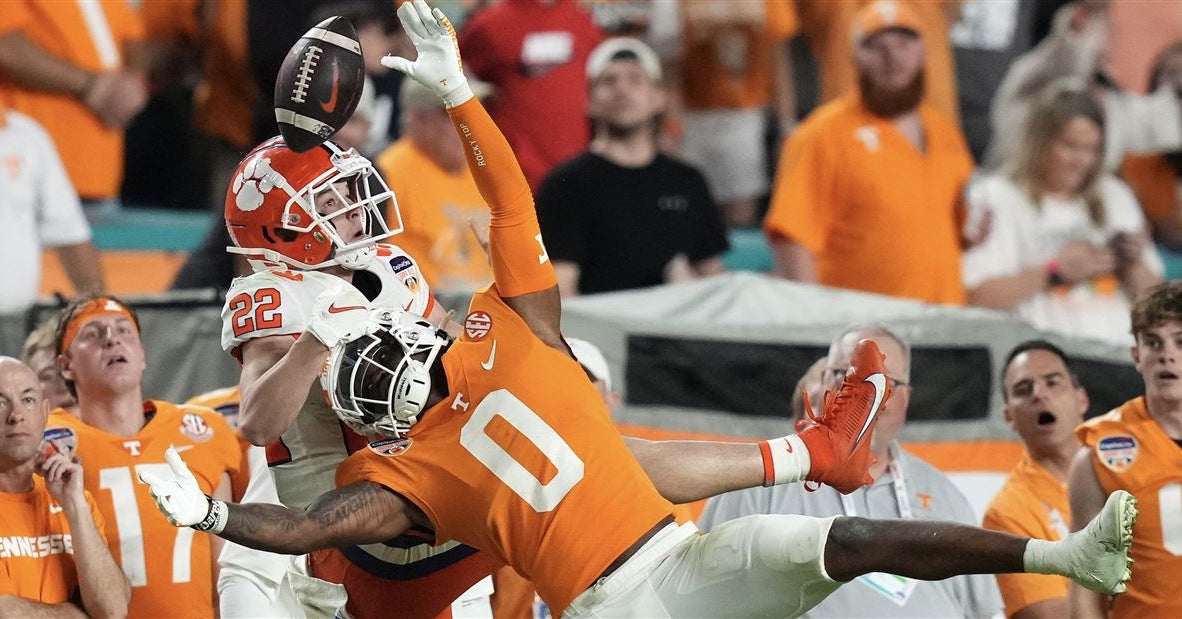 GoVols247 Game Balls: Tennessee 31, Clemson 14